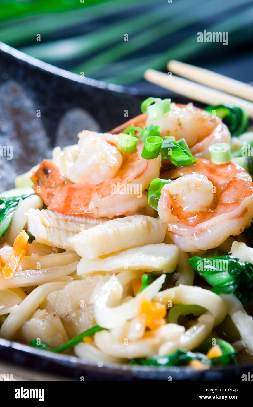 Chinese prawn noodles hi-res stock photography and images - Alamy