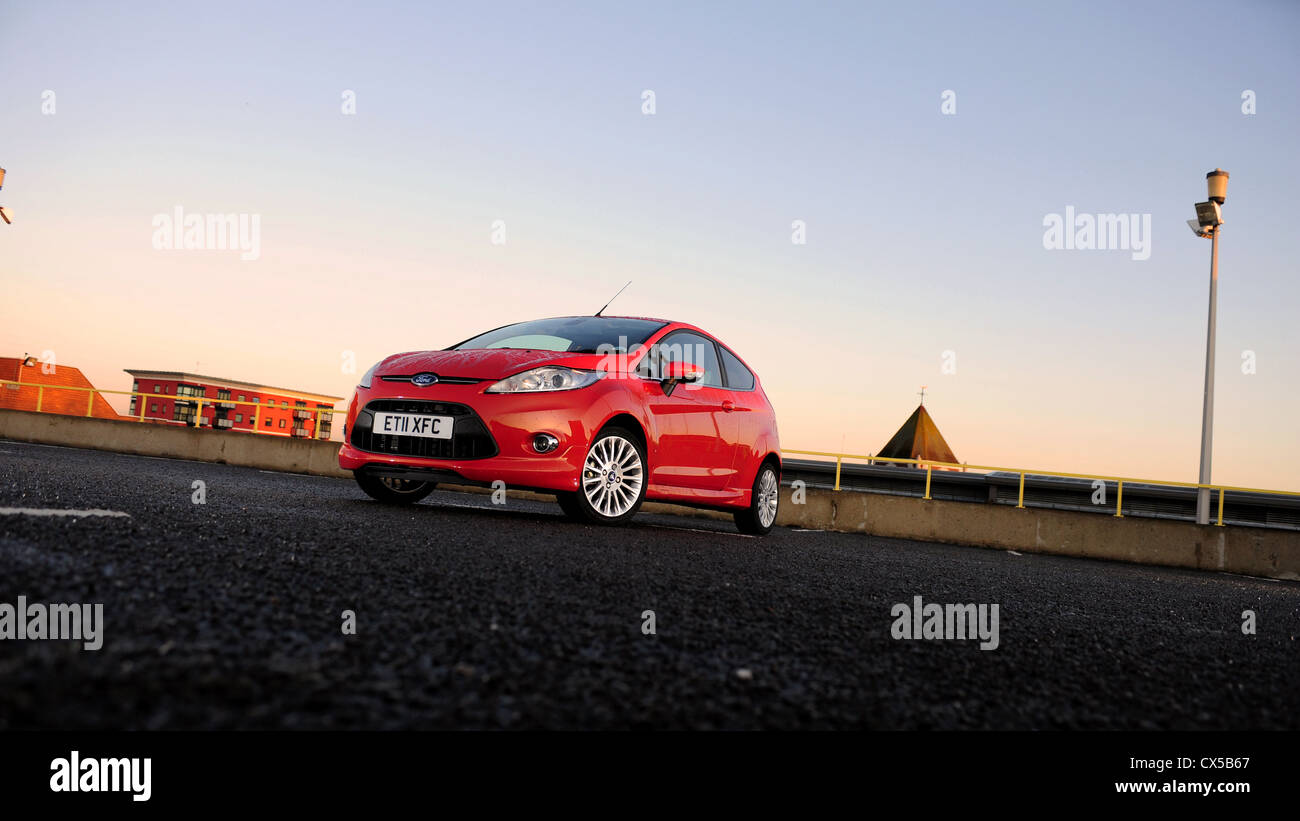 Titanium roof hi-res stock photography and images - Alamy