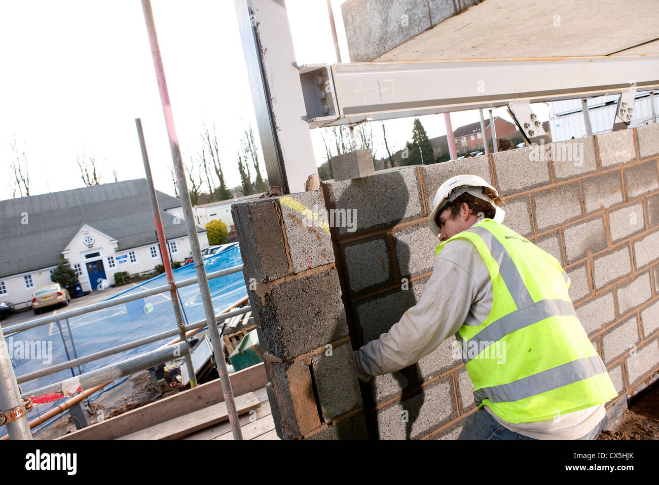 Bricklayer hi-res stock photography and images - Alamy