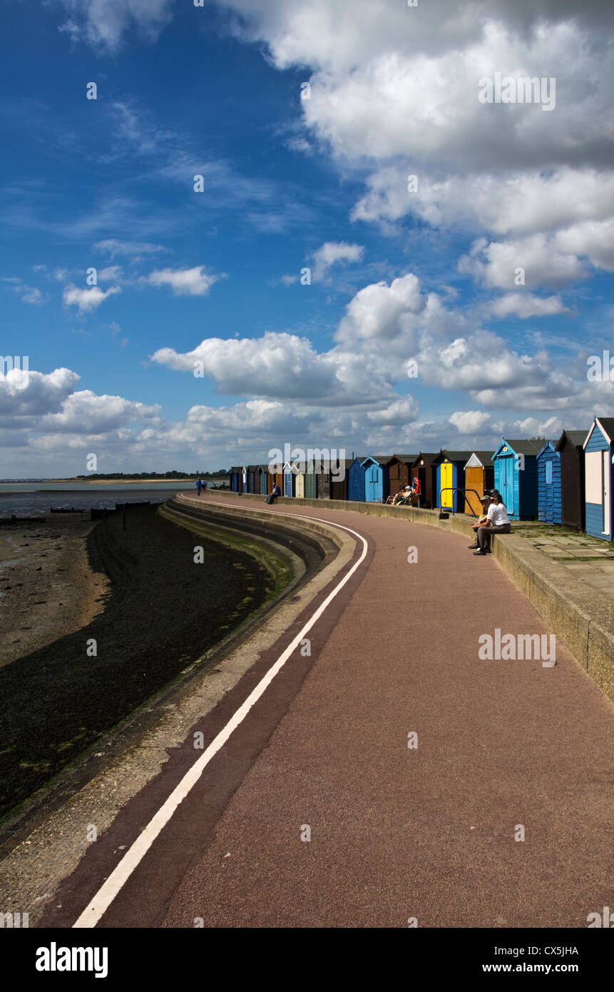 Brightlingsea creek coastal path hi-res stock photography and images ...