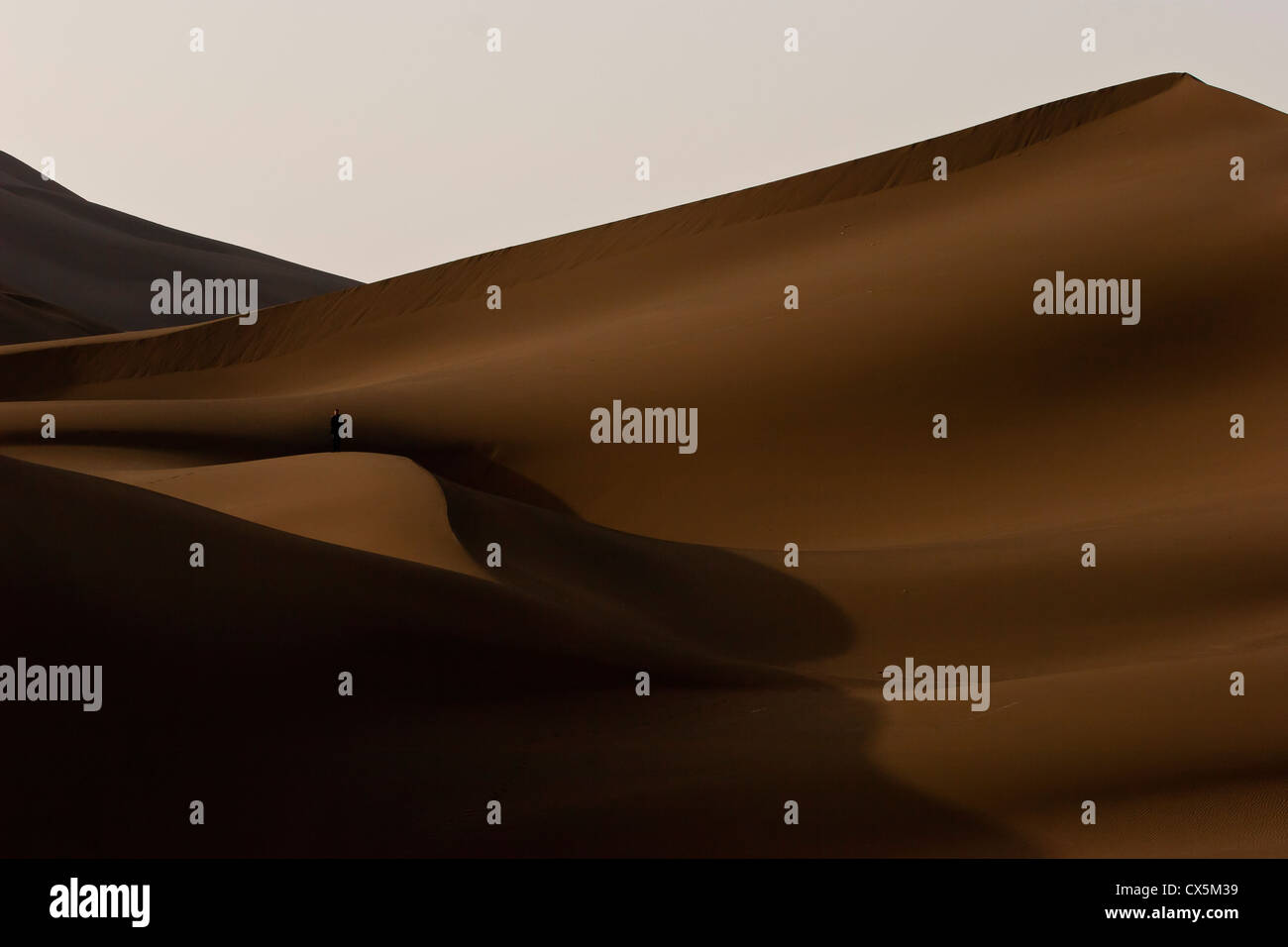 Taklamakan Desert, near Turpan, Xinjiang, China Stock Photo - Alamy