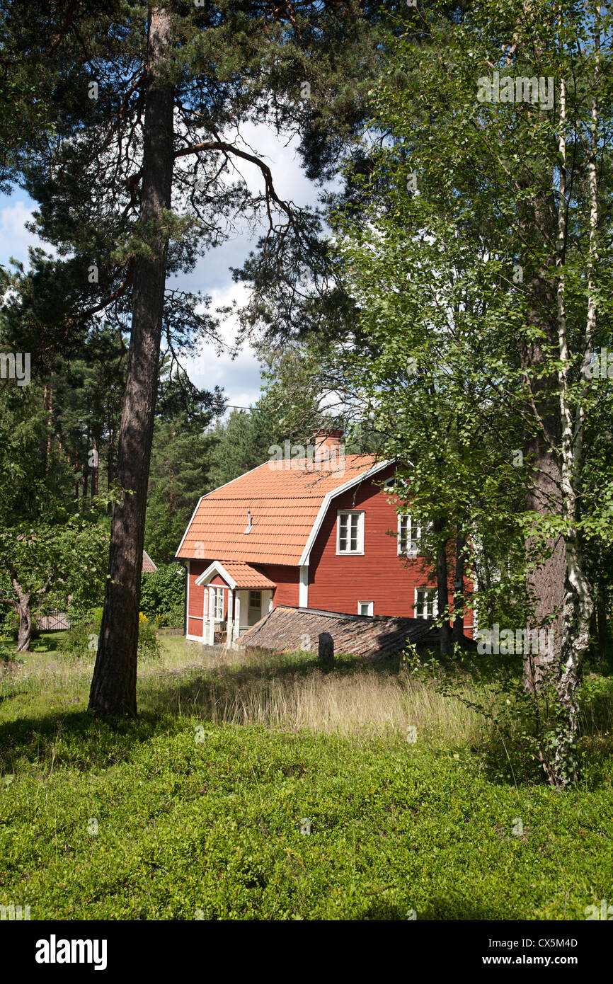 Typical swedish red house hi-res stock photography and images - Alamy