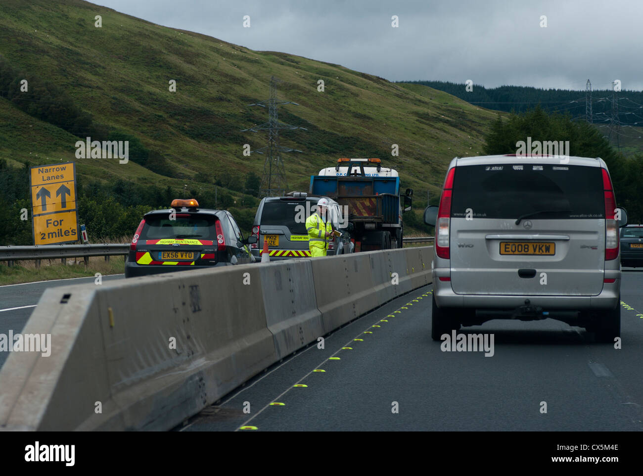 Highway maintenance vehicles hi-res stock photography and images - Alamy