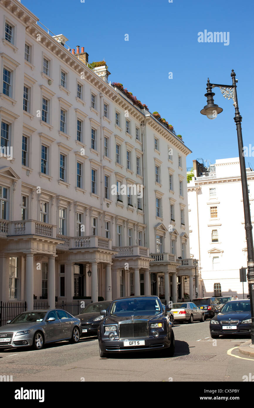 Eaton Square, Belgravia, London, England, United Kingdom Stock Photo ...