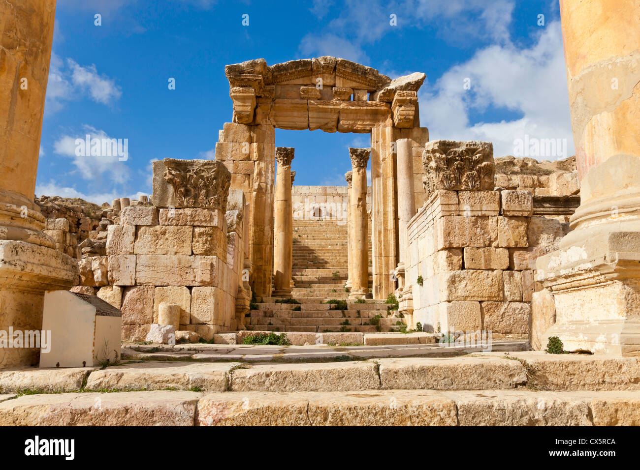cathedral at ancient jerash Stock Photo - Alamy