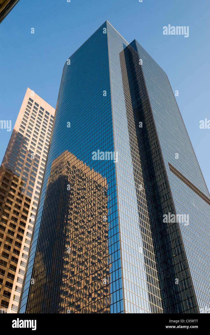 One California Plaza, Bunker Hill District, Downtown Los Angeles ...