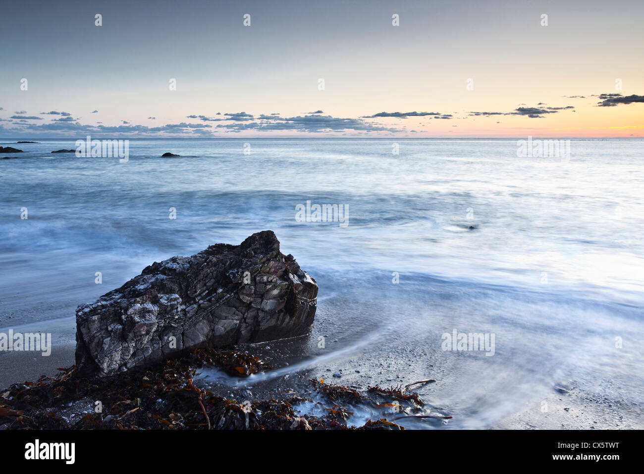 South pool devon hi-res stock photography and images - Alamy