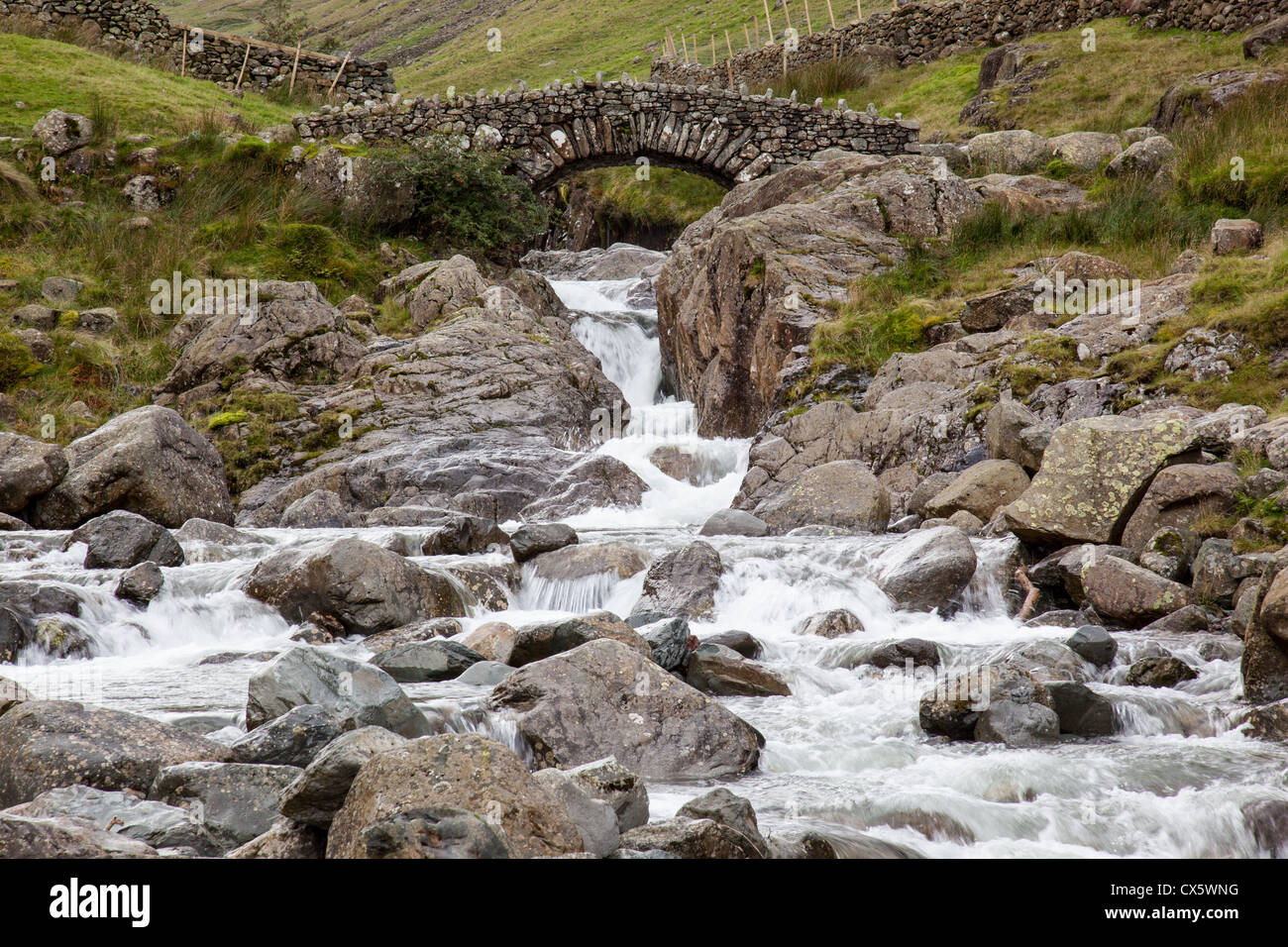 Grains Gill passing through Stockley Bridge at the foot of Glaramara ...