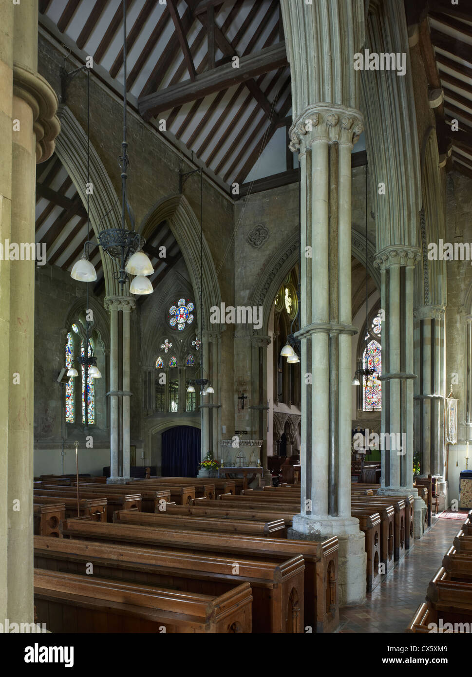 Stone, Kent. St Mary mid 13th century nave Stock Photo - Alamy