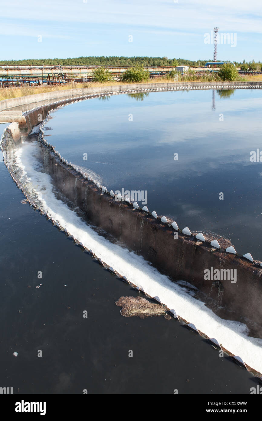 Industrial round sedimentation reservoir for water treatment Stock ...