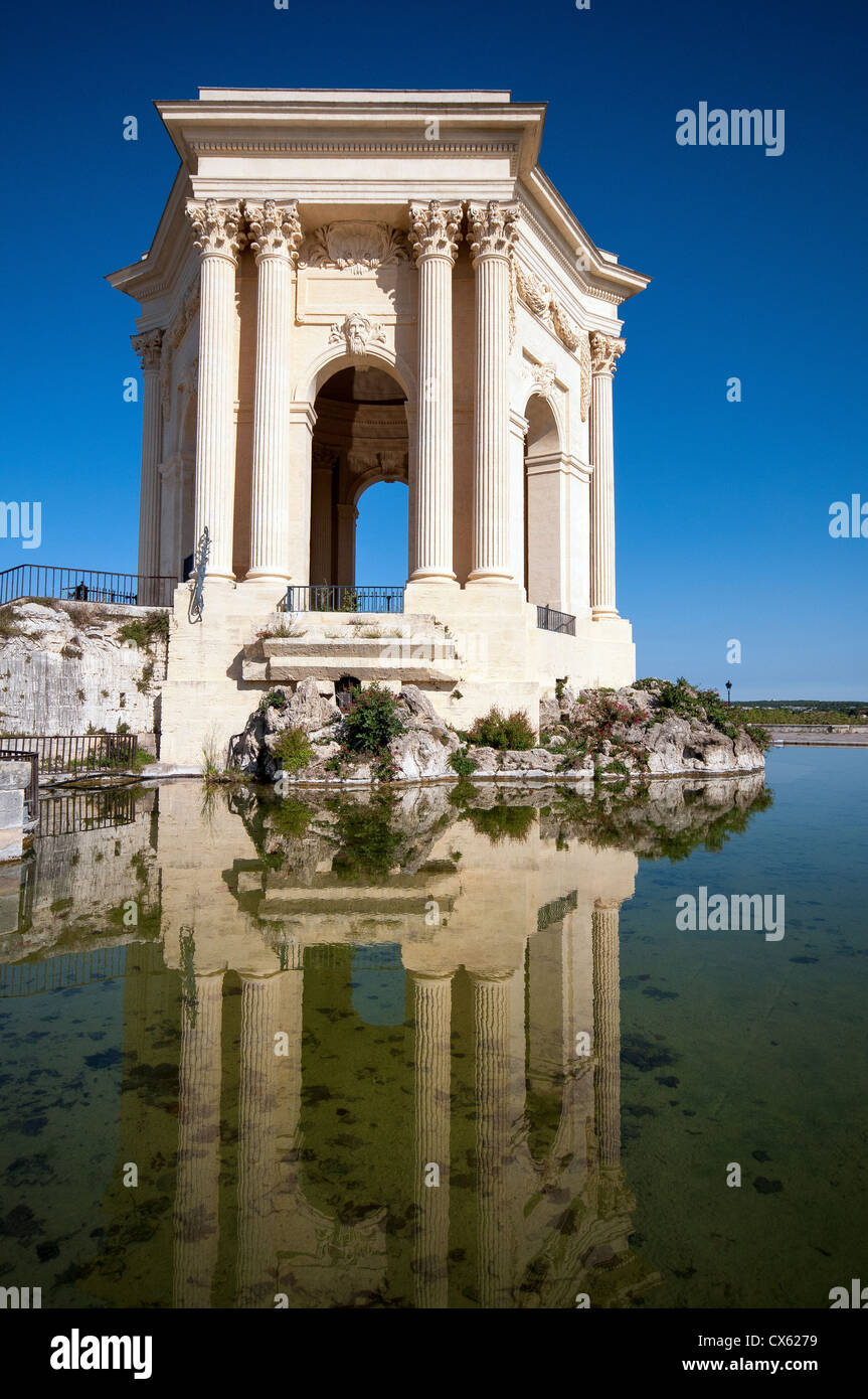 Montpellier aqueduct herault france hi-res stock photography and images ...
