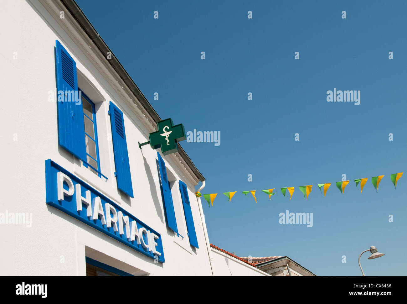 French pharmacie hi-res stock photography and images - Alamy