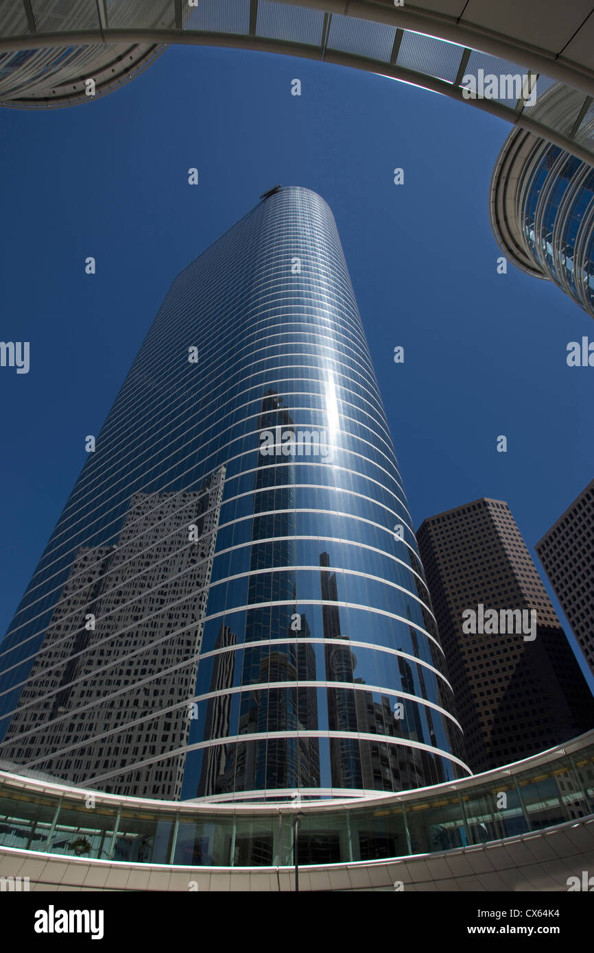 Pedestrian skyway High Resolution Stock Photography and Images - Alamy