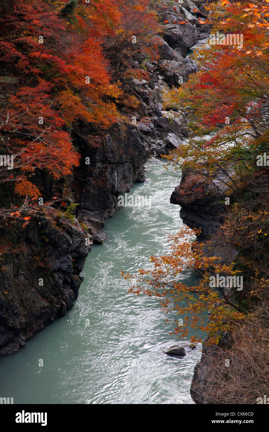 Otoshi hi-res stock photography and images - Alamy