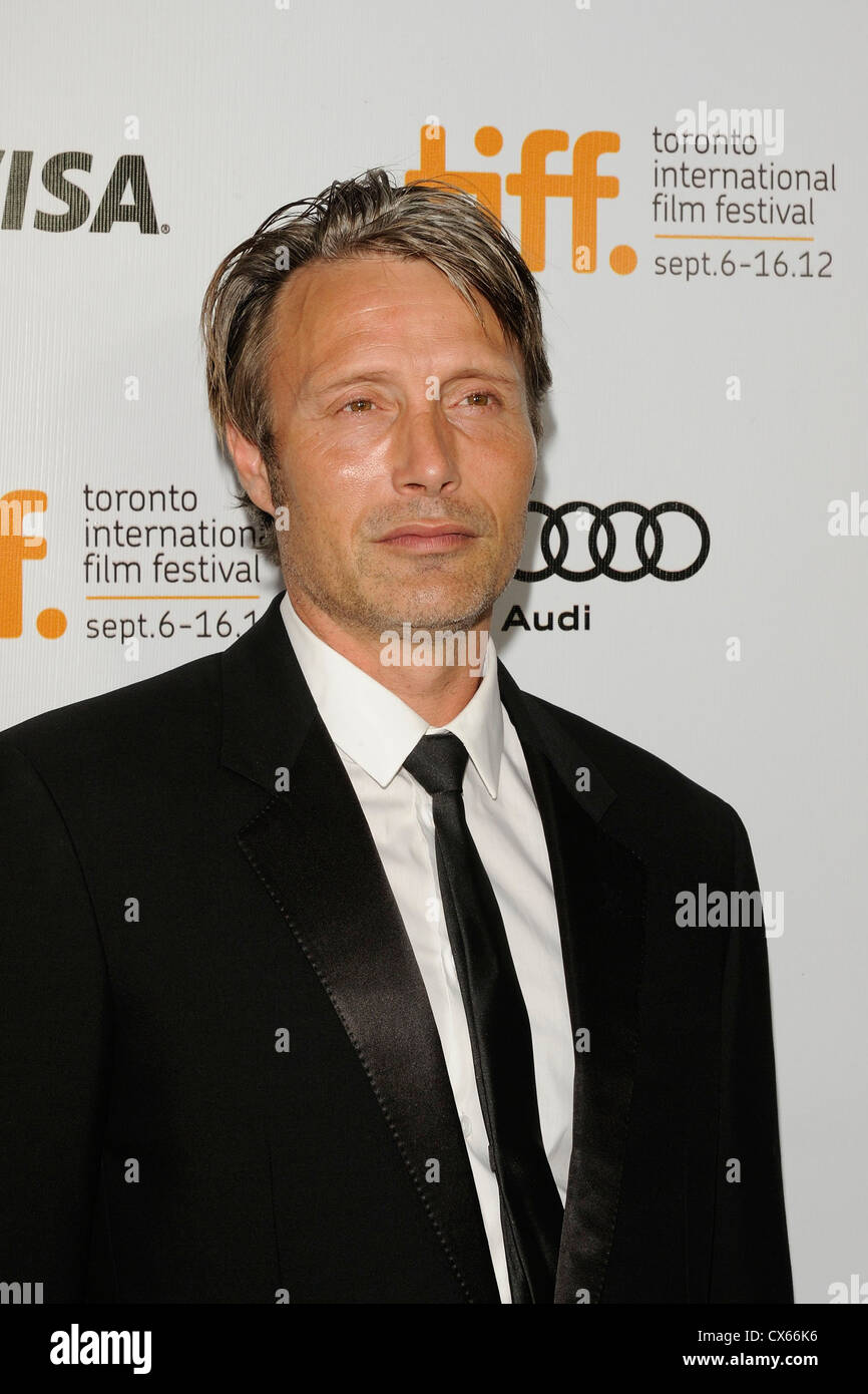 Actor Mads Mikkelsen Stock Photo - Alamy