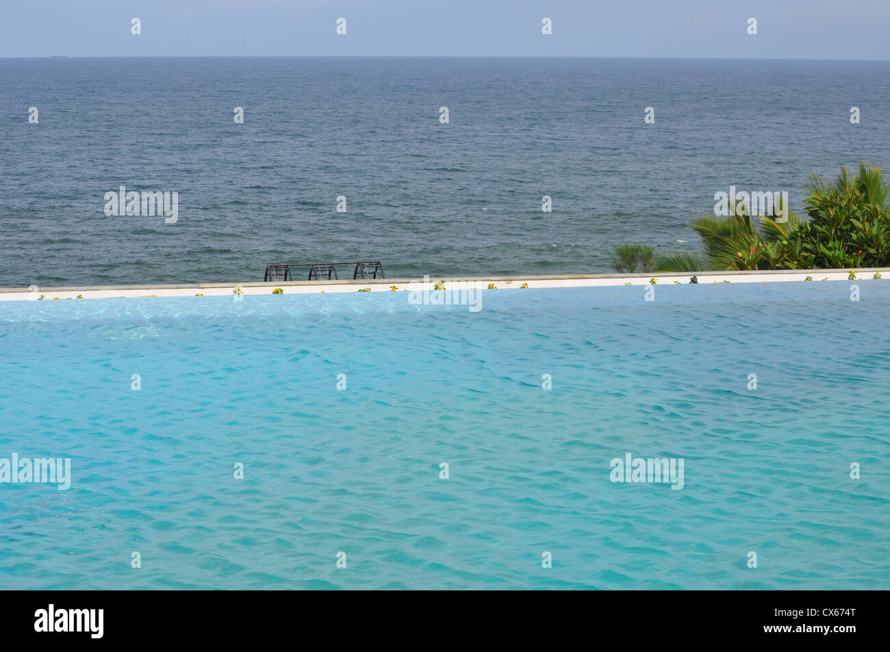 Infinity tour hi-res stock photography and images - Alamy