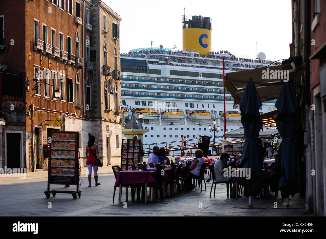 Venice seafront venice hi-res stock photography and images - Alamy