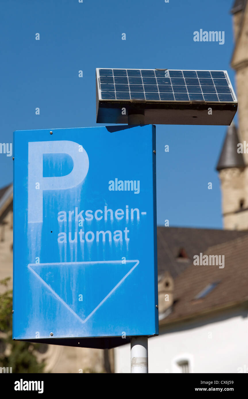 Solar powered parking meter hi-res stock photography and images - Alamy