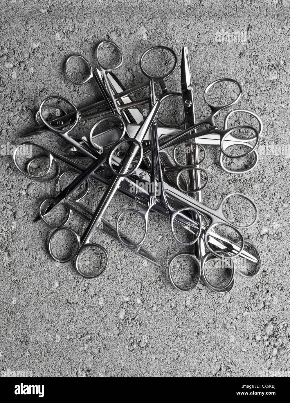 Surgical equipment above hi-res stock photography and images - Alamy