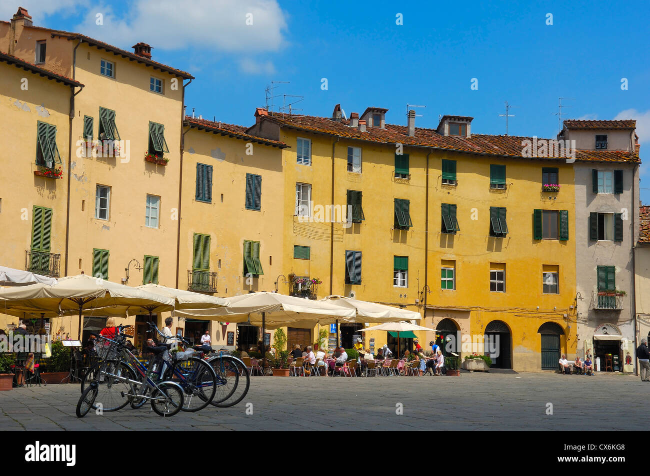 Lucca, Anfiteatro square, Piazza Anfiteatro, Tuscany, Italy, Europe ...