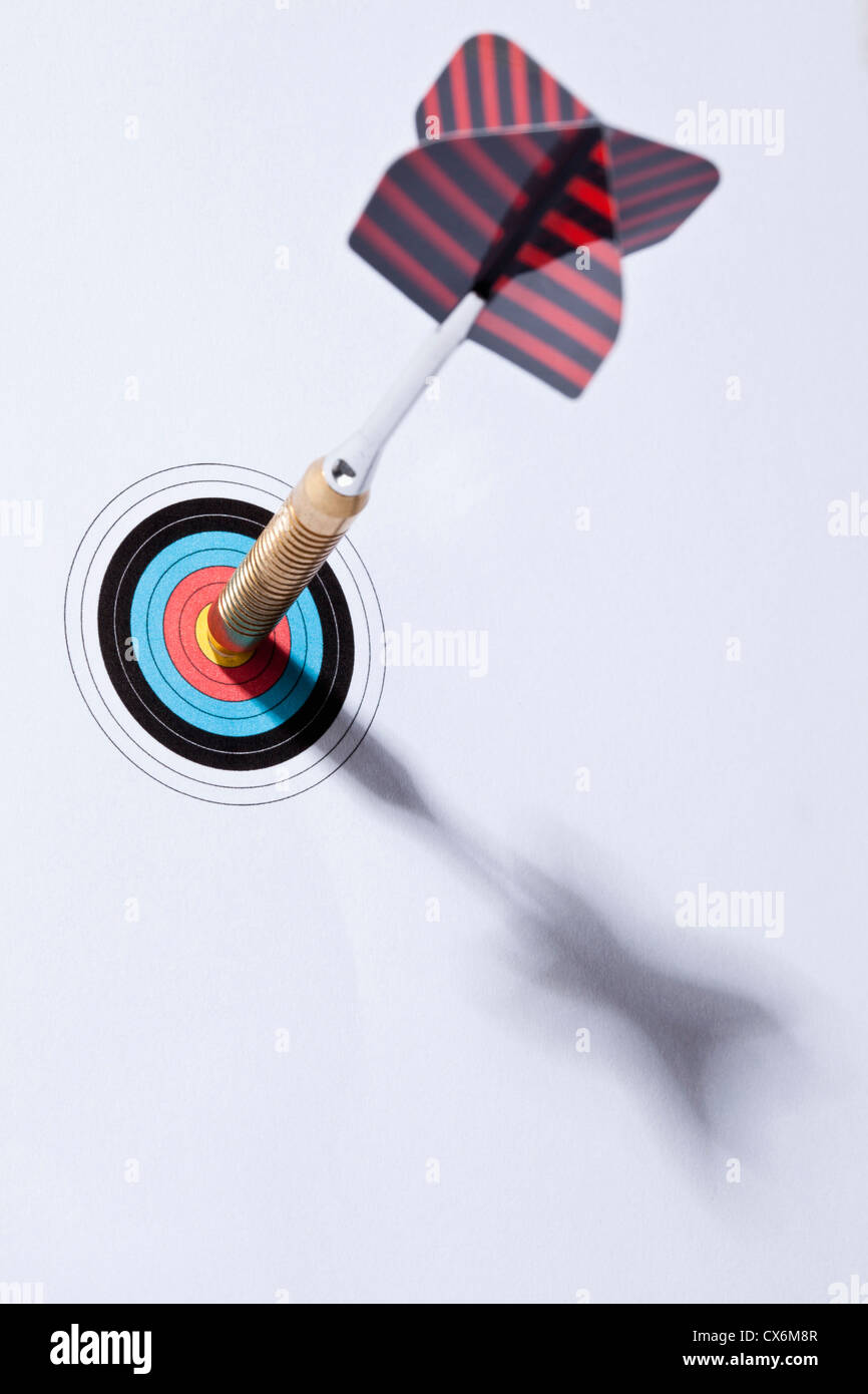 Archery target hi-res stock photography and images - Alamy