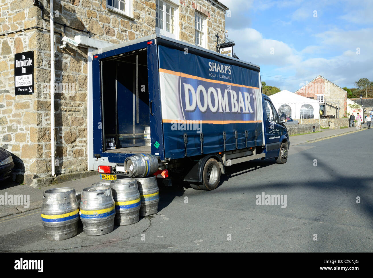 Delivery wagon hi-res stock photography and images - Alamy