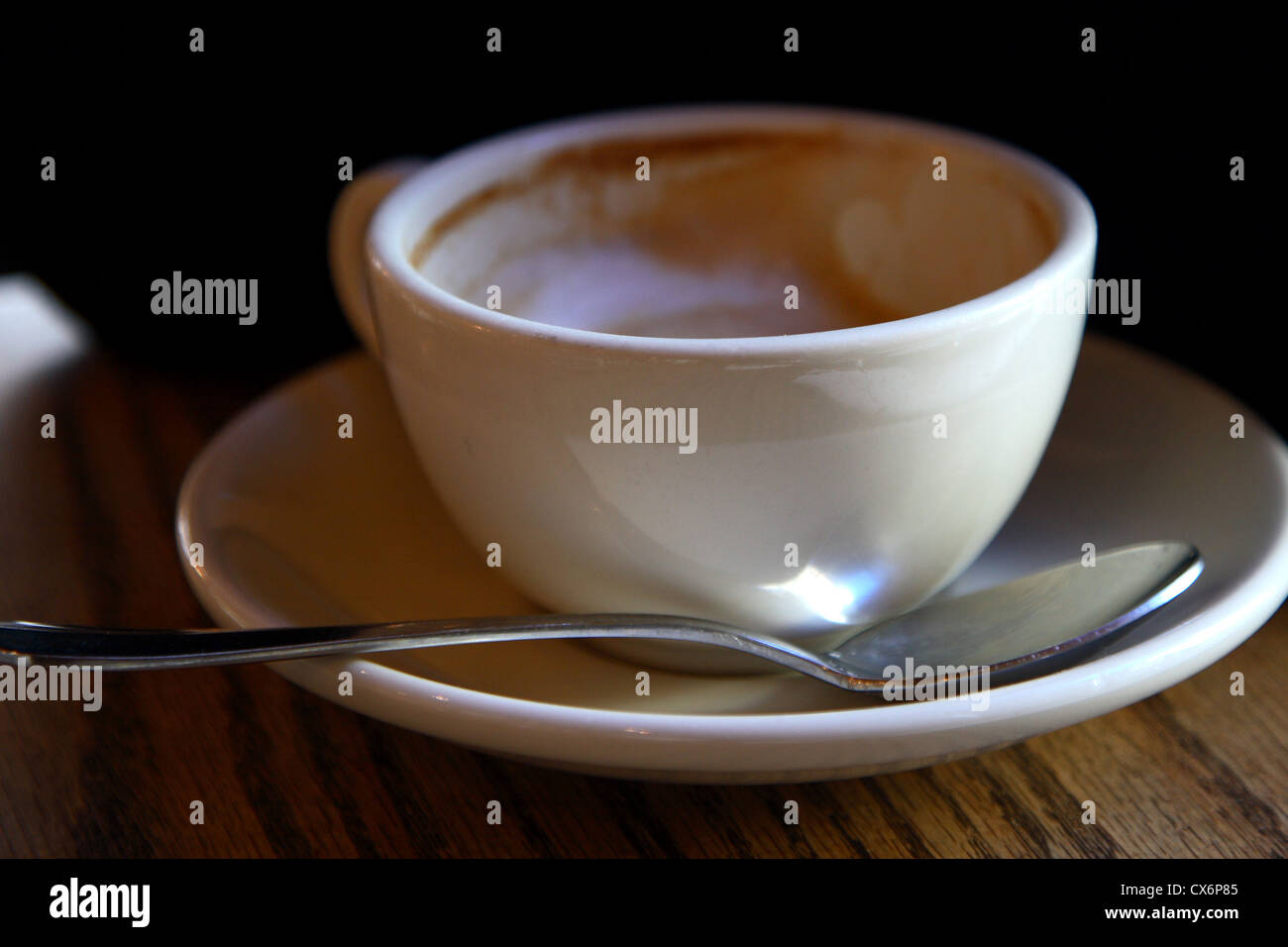 Empty coffee cup Stock Photo - Alamy