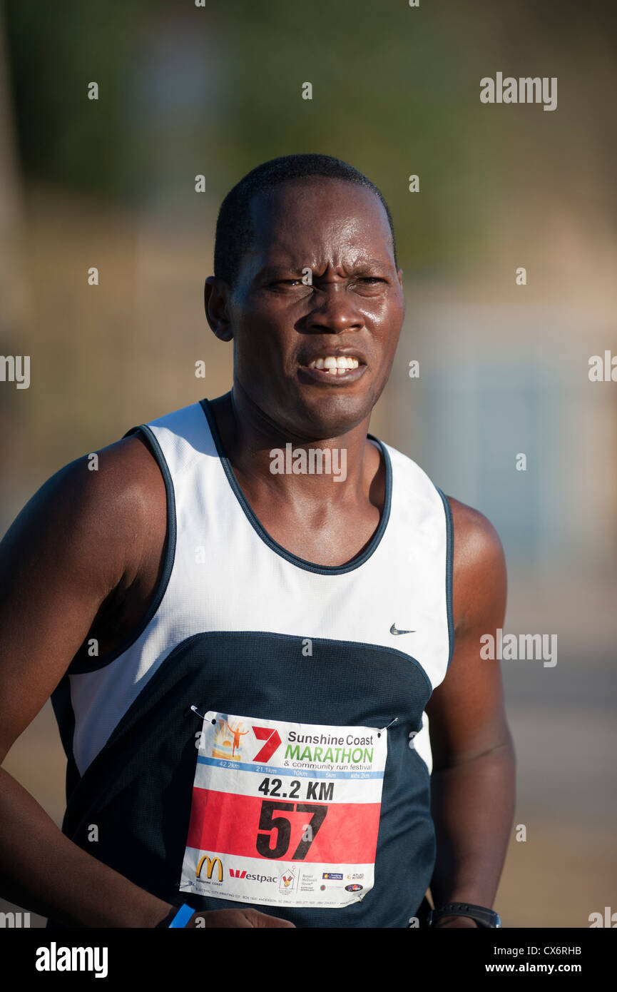 Marathon runner hi-res stock photography and images - Alamy