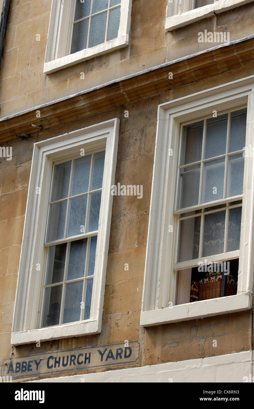 Bath stone Abbey Church Yard Georgian buildings Stock Photo - Alamy