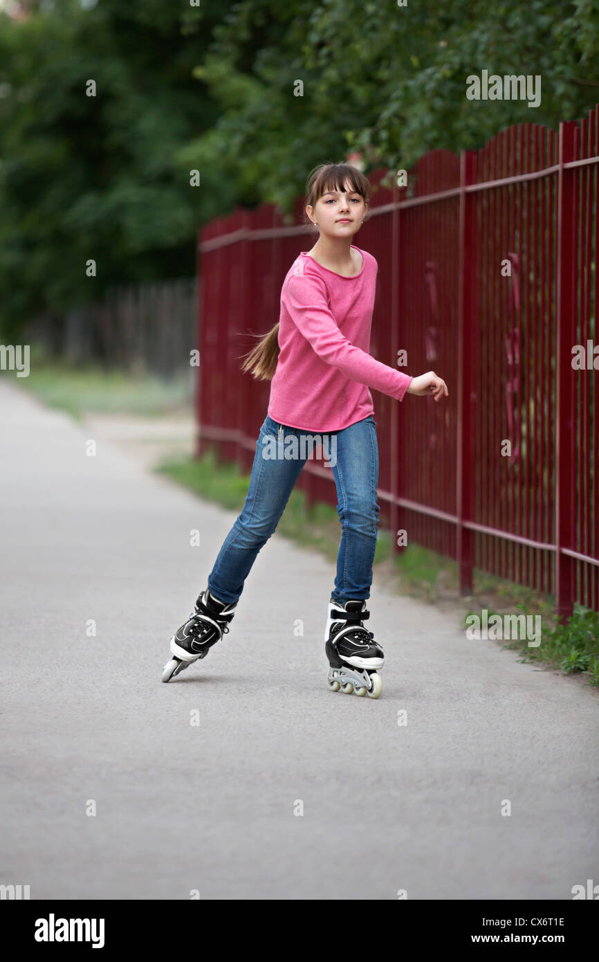 Inline skating child hi-res stock photography and images - Alamy