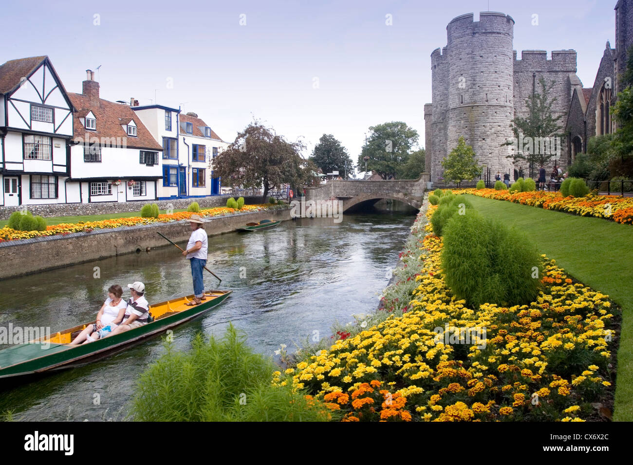 Punting on the Stour, Canterbury Westgate Gardens, River Stour, Kent ...