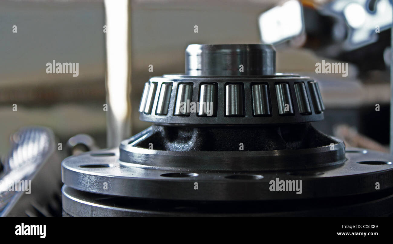 Planetary gear hi-res stock photography and images - Alamy