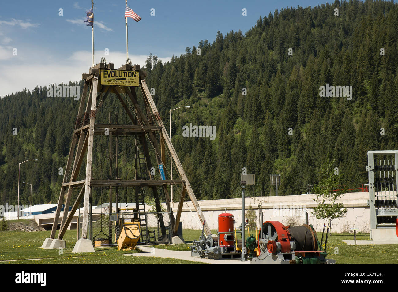 Evolution Mine head frame and hoist used by prospectors at the Mining ...