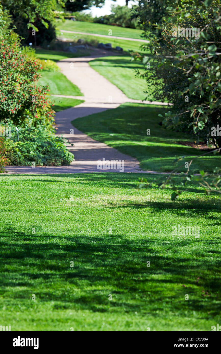 Path through the landscaped park Stock Photo - Alamy