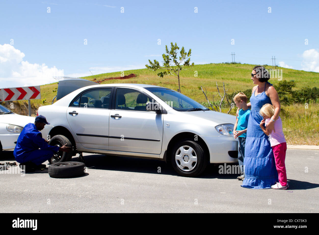 Roadside assistance hi-res stock photography and images - Alamy