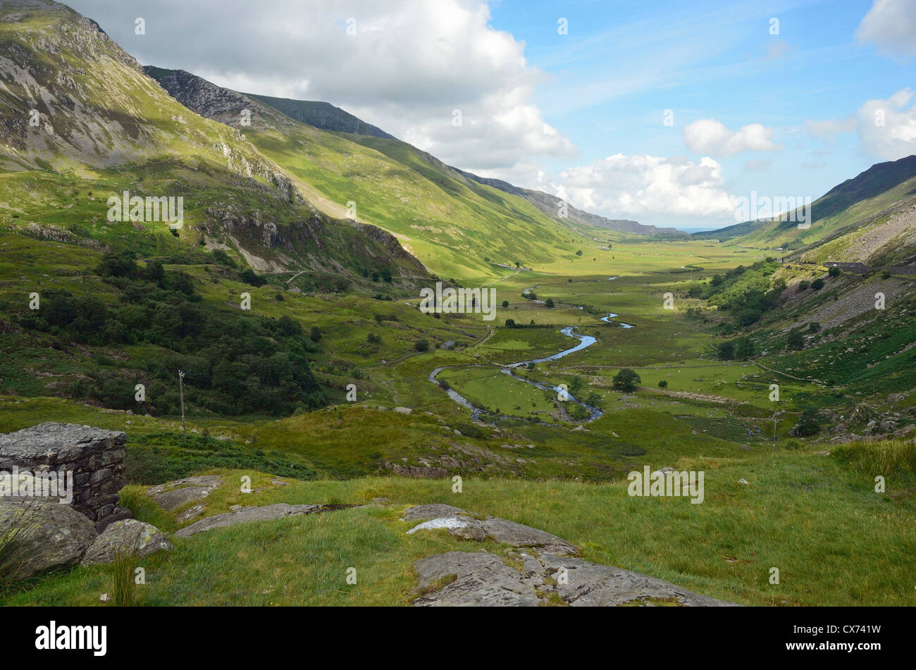 Nant francon valley hi-res stock photography and images - Alamy