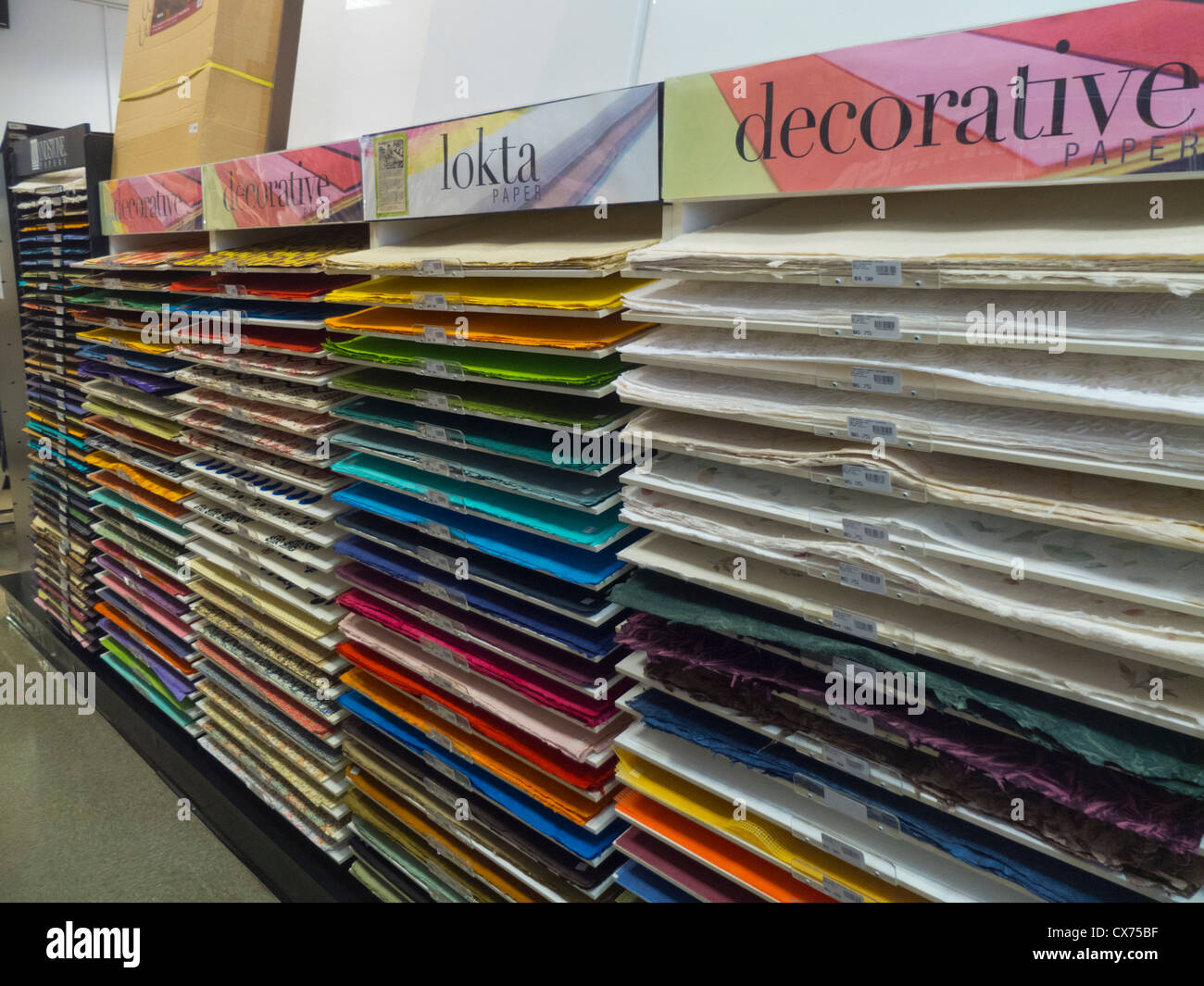 art store display Stock Photo - Alamy