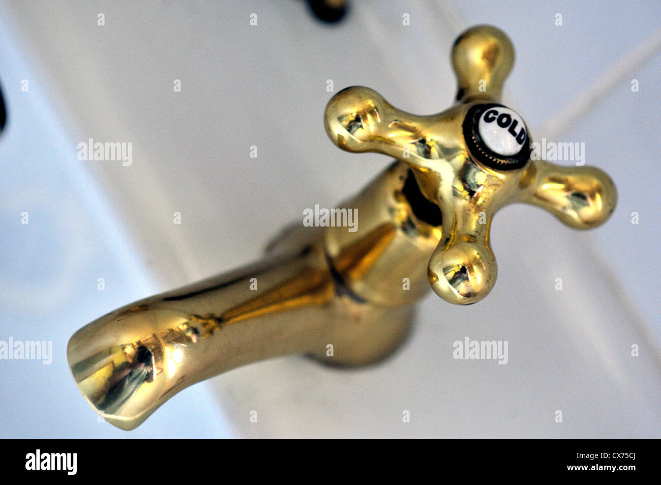 Gold tap hi-res stock photography and images - Alamy