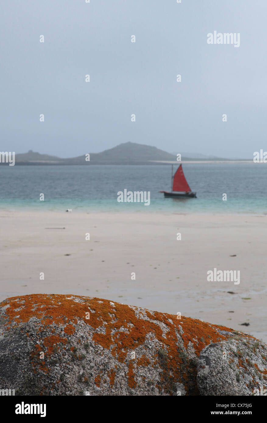 Boat nr Tresco Stock Photo - Alamy
