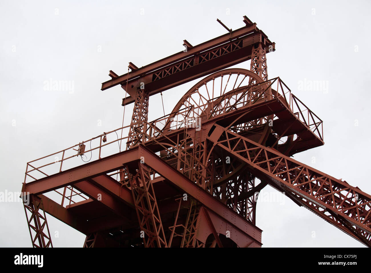 Pit head gear at Rhondda heritage Park Stock Photo - Alamy
