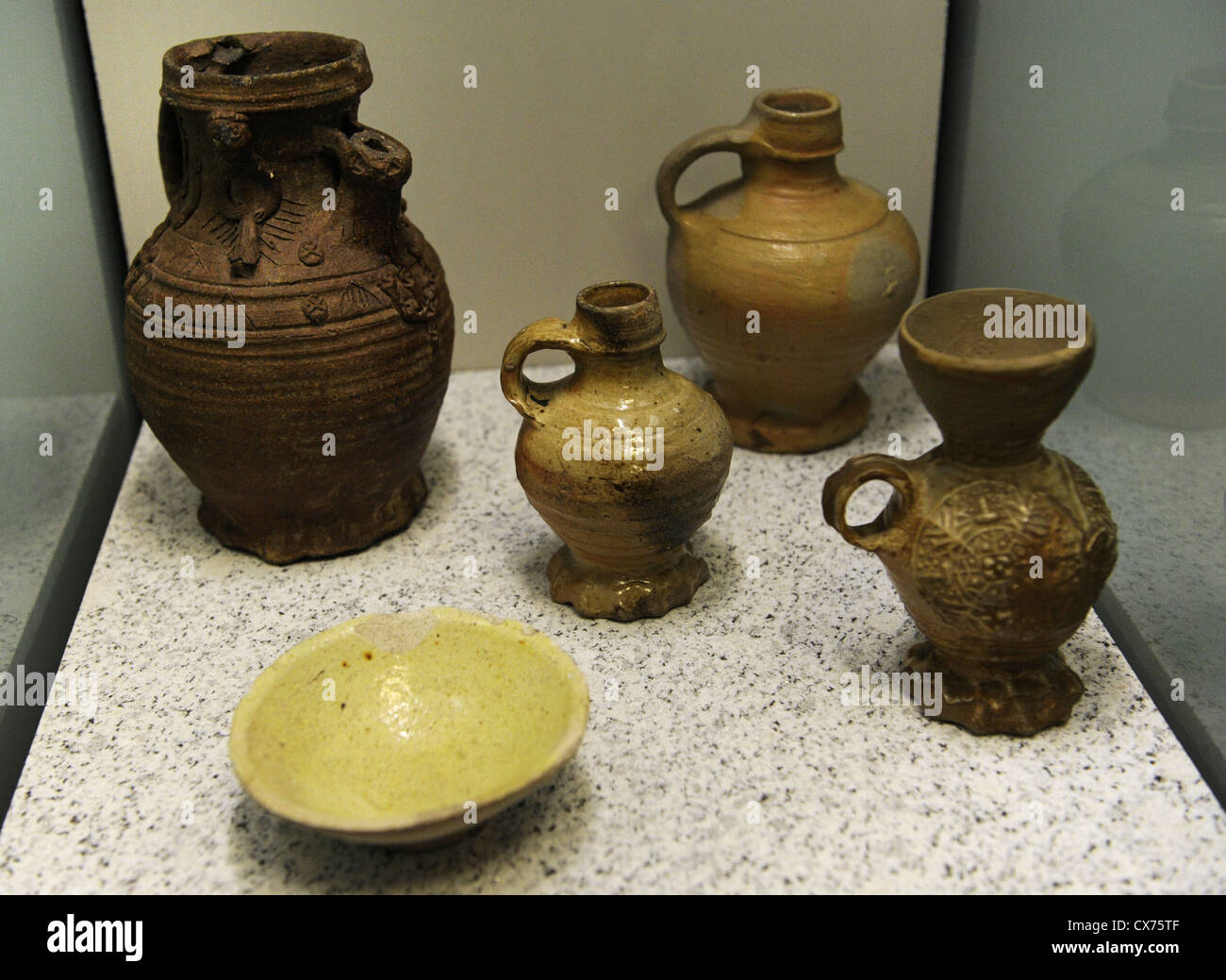 Ceramic pot, yellow clay bowl, glazed pottery. 13th and 14th centuries ...