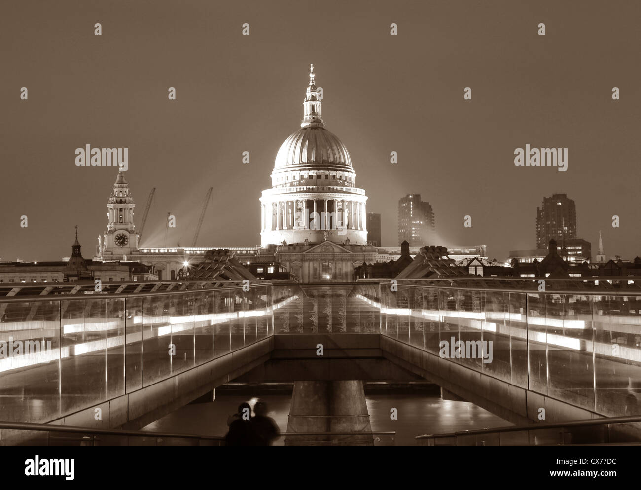 Sepia london hi-res stock photography and images - Alamy