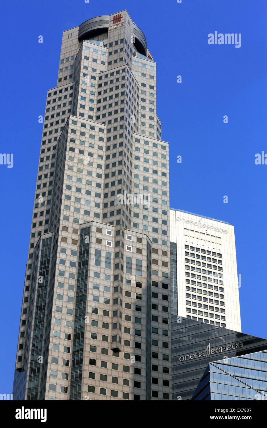 High rise buildings in singapore hi-res stock photography and images ...