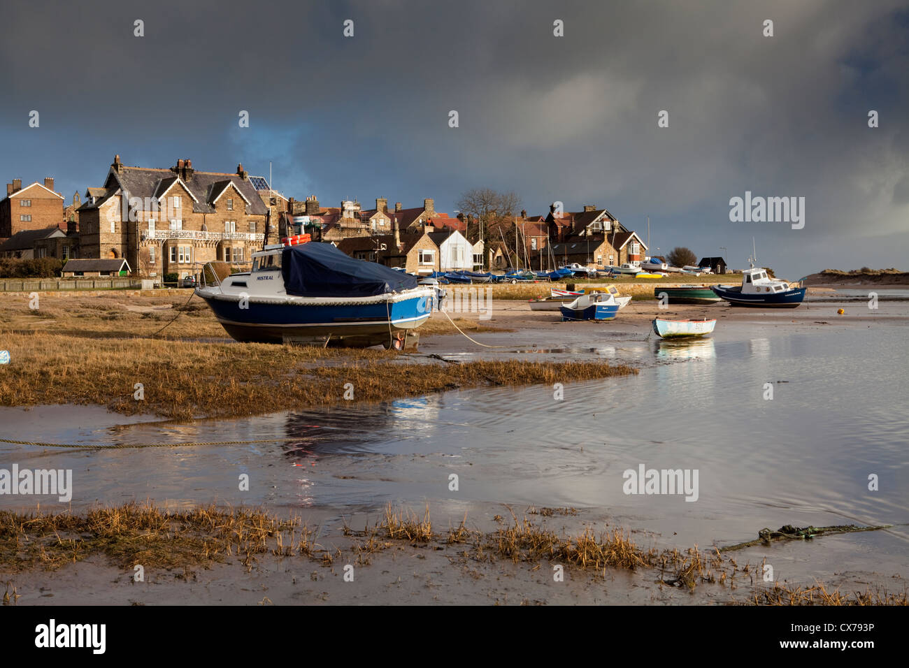 Tidal aln estuary hi-res stock photography and images - Alamy