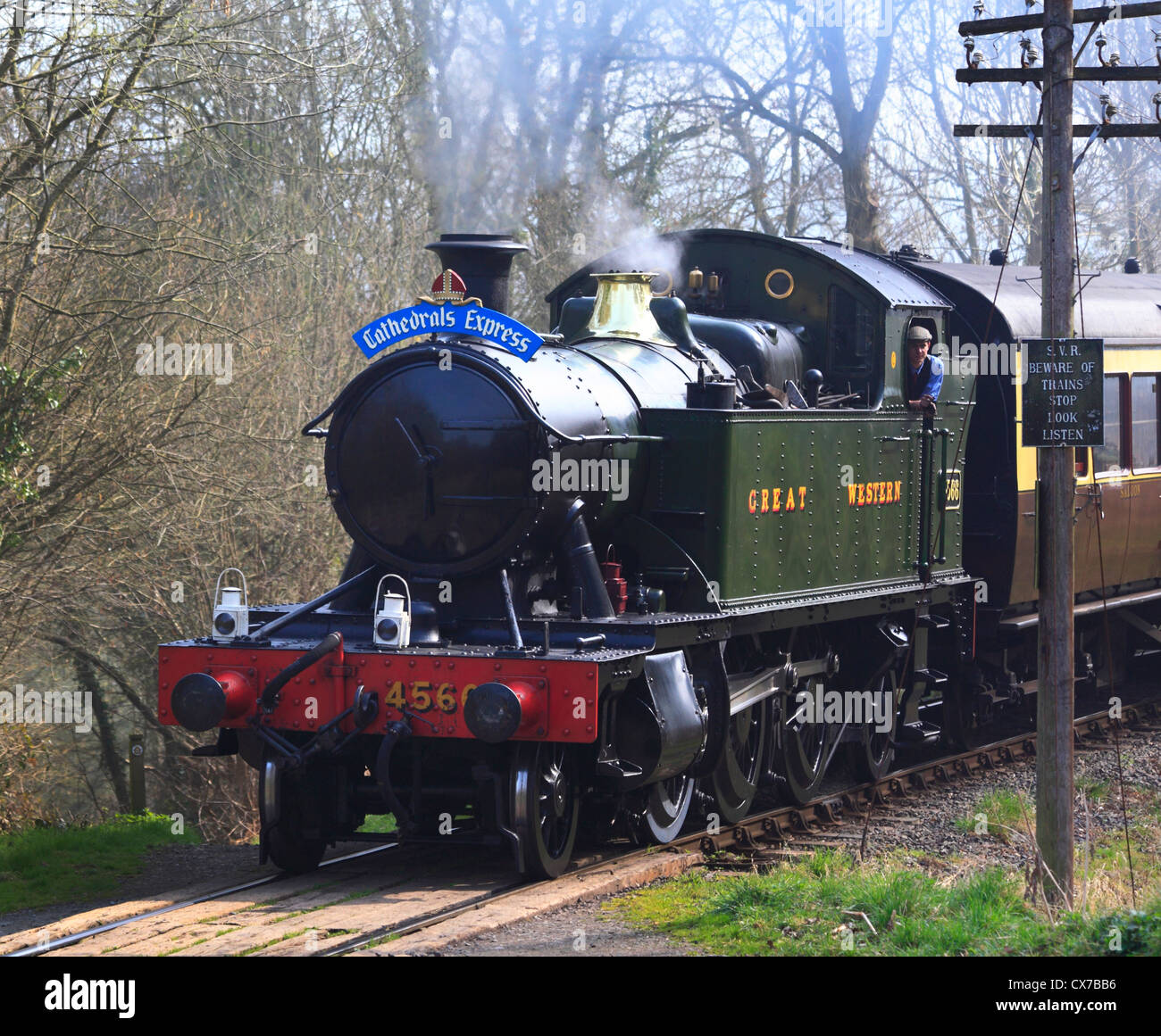 Small Prairie Tank No.4566 pulls an early morning train out of Highley ...