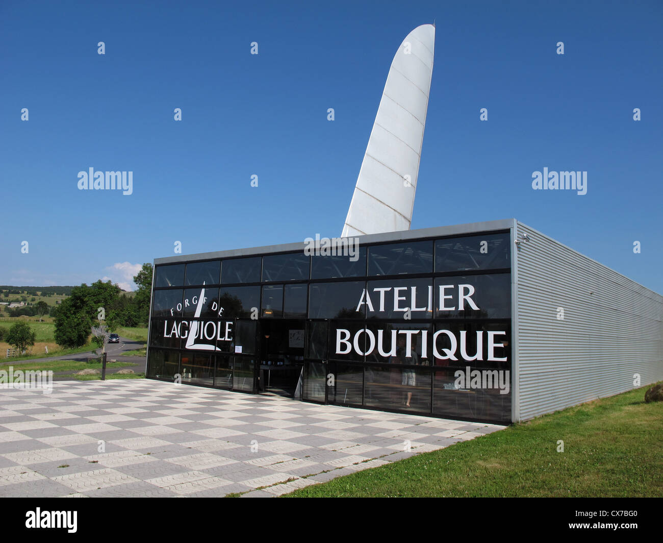 Forge de laguiole aubrac horn hi-res stock photography and images - Alamy