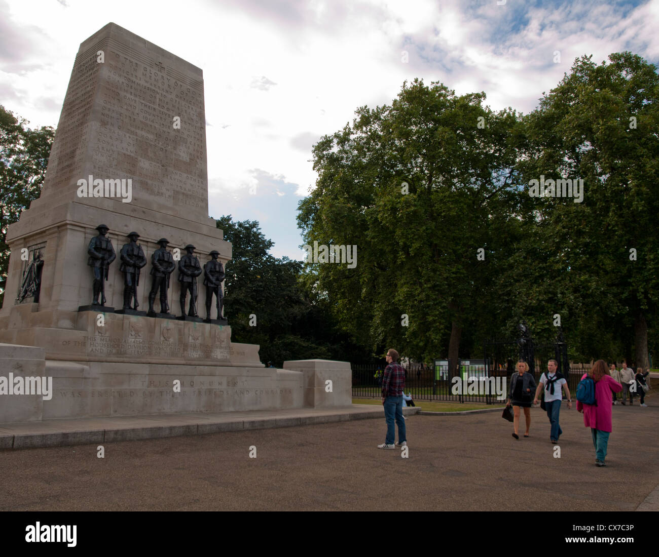 Guards war memorial horse guards hi-res stock photography and images ...