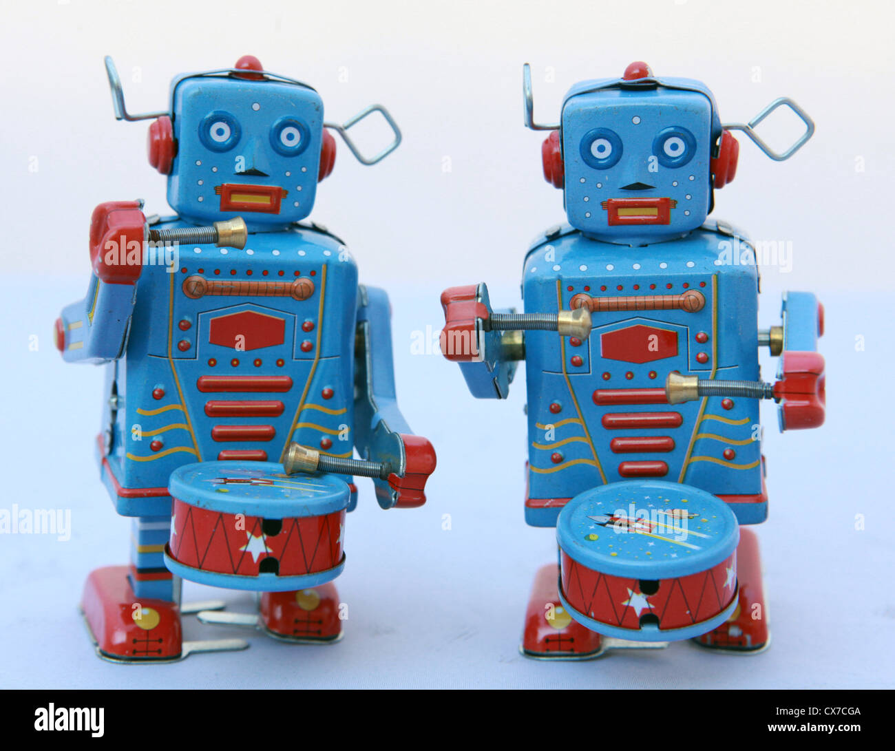 Tin toy Robots Stock Photo - Alamy