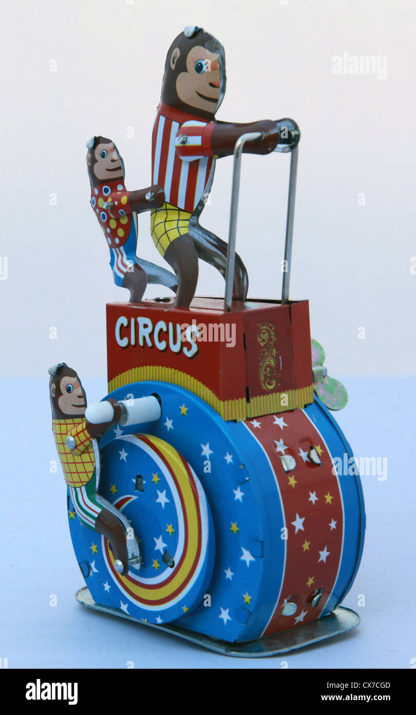 Circus monkey hi-res stock photography and images - Alamy