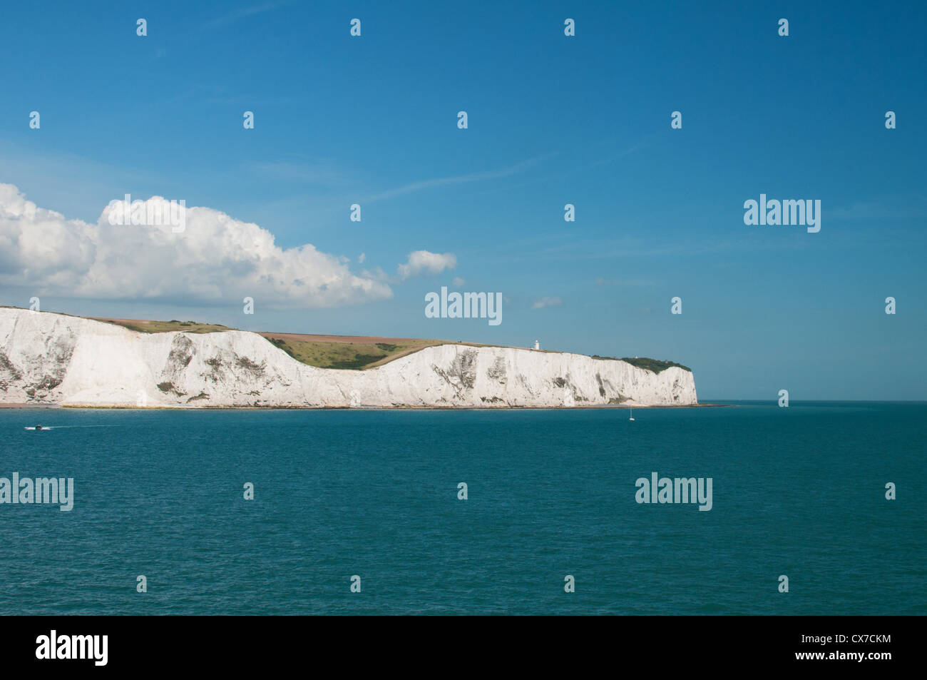 White cliffs of dover clouds hi-res stock photography and images - Alamy